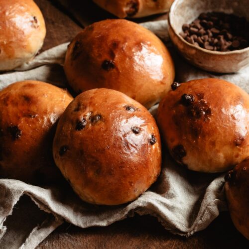 Chocolate bun store